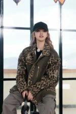 Beige And Black Leopard Zip-Up Jacket | Yuqi - (G)I-DLE - Fashion Chingu