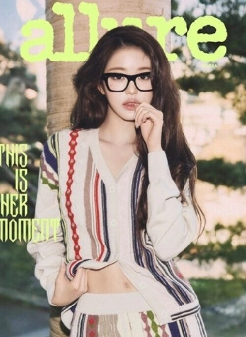 Jang Won Young - Allure Korea Magazine February 2026 Cover Type D ...