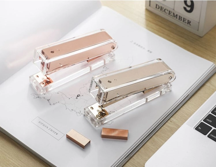 Clear Acrylic Stapler | The Other Aesthetic