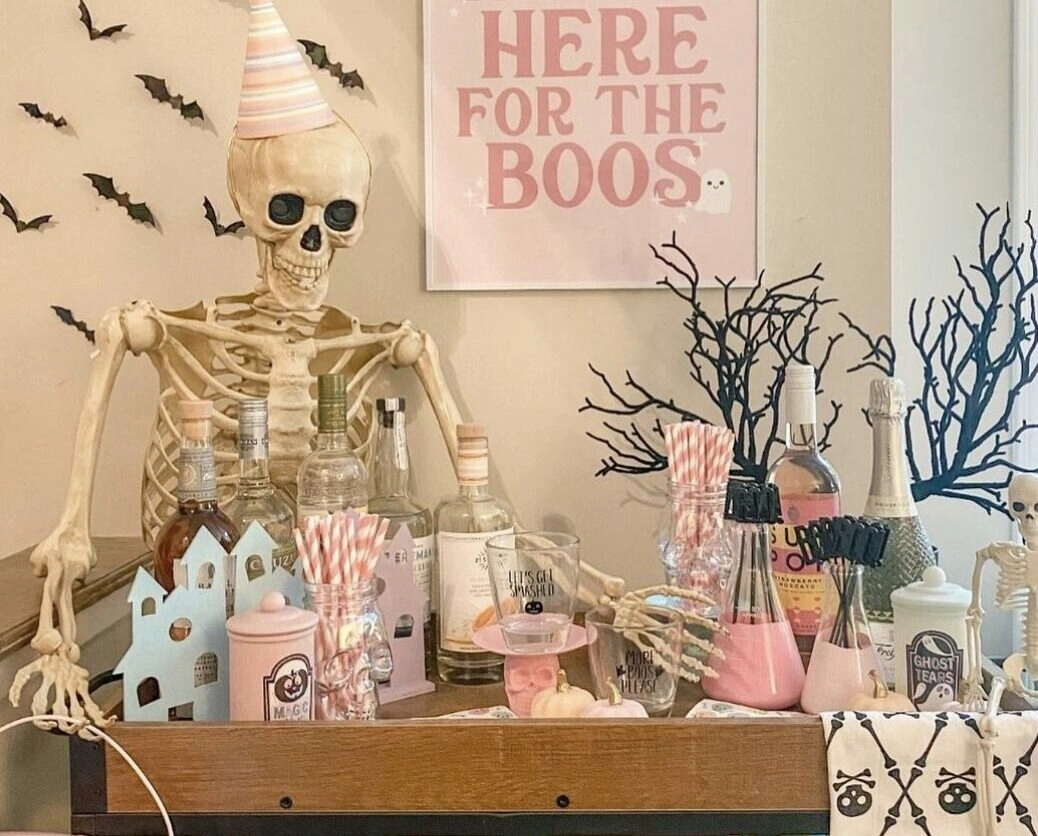 A Guide to Pastel Halloween Decor (+ Inspo) | The Other Aesthetic