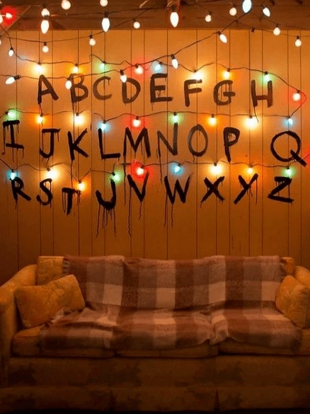 A Guide to Stranger Things Room Decor (+ Inspo) | The Other Aesthetic