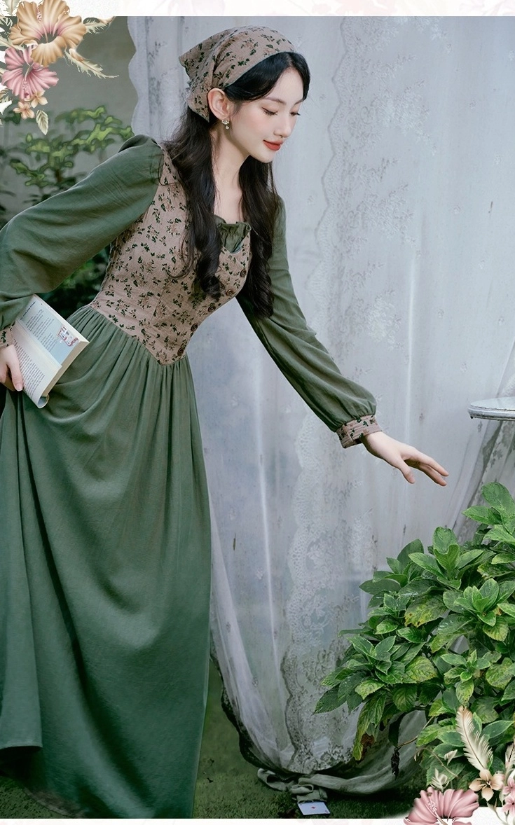 Green Forest Pastoral Style Floral Dress | The Other Aesthetic